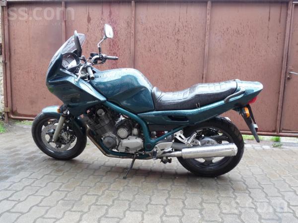 Ямаха XJ 900 2001 в Рига, объемом двигателя 0.90 л и пробегом 0 тыс. км за 2100 €, фото 2 на AUTOMOTO.COM.LV