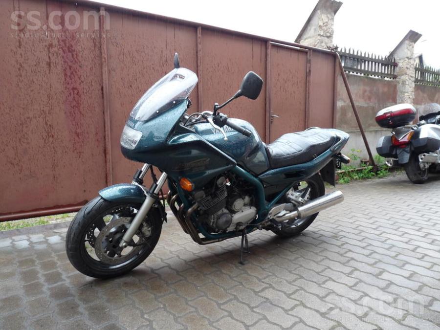 Yamaha XJ 900 2001 Rīga, ar dzinēja tilpumu 0.90 L un nobraukumu 0 tūkst. km par 2100 €, foto 1 vietnē AUTOMOTO.COM.LV