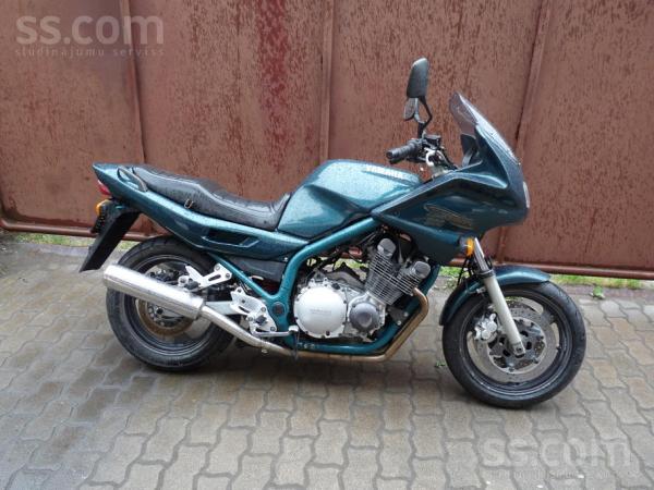 Ямаха XJ 900 2001 в Рига, объемом двигателя 0.90 л и пробегом 0 тыс. км за 2100 €, фото 8 на AUTOMOTO.COM.LV
