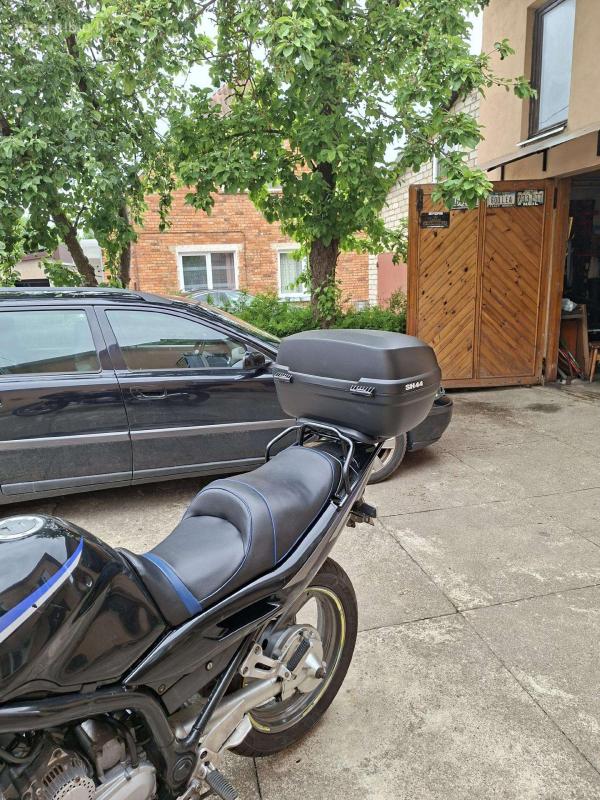 Black Yamaha XJ 900S 1995 in Siauliai, with an engine capacity of 0.90 L and mileage of 77 thousand km for 1300 €, photo 5 on AUTOMOTO.COM.LV