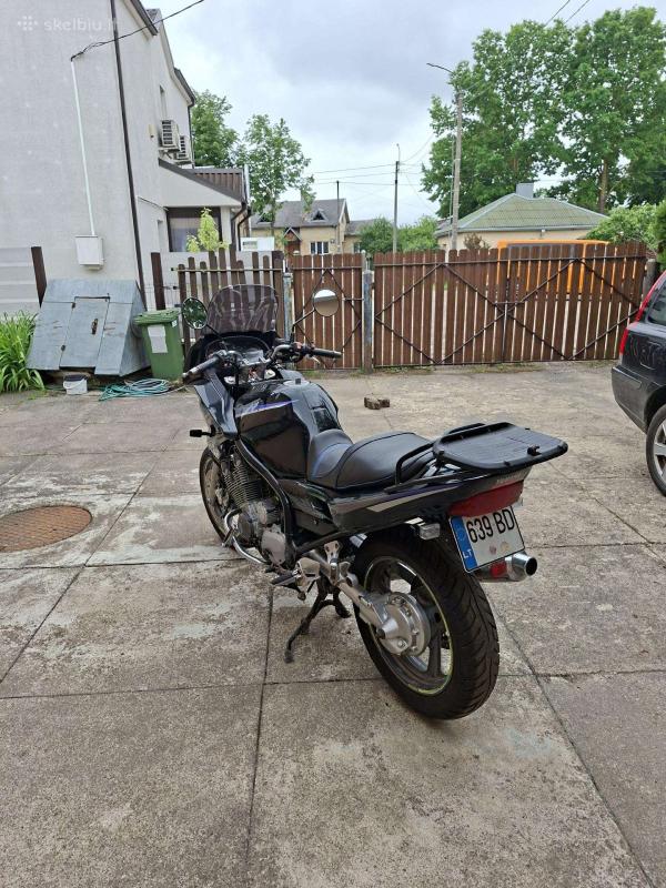 Black Yamaha XJ 900S 1995 in Siauliai, with an engine capacity of 0.90 L and mileage of 77 thousand km for 1300 €, photo 8 on AUTOMOTO.COM.LV
