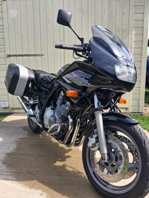 Черный Ямаха XJ 900S 1995 в Клайпеда, объемом двигателя 0.90 л и пробегом 71 тыс. км за 1650 €, фото  на AUTOMOTO.COM.LV