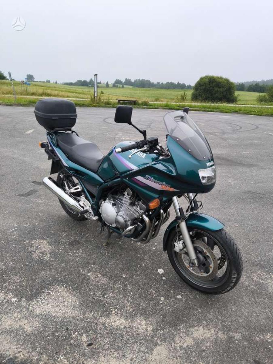 Green Yamaha XJ 900S 1995 in Vilnius, with an engine capacity of 0.90 L and mileage of 86 thousand km for 1000 €, photo 4 on AUTOMOTO.COM.LV