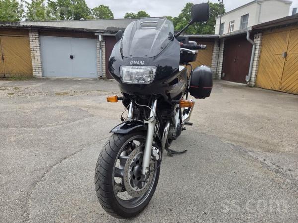 Yamaha XJ 900S 1994 in Riga, with an engine capacity of 0.90 L and mileage of 0 thousand km for 1800 €, photo 2 on AUTOMOTO.COM.LV