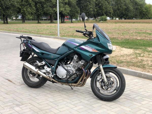 Ямаха XJ 900S 1995 в Ширвинтос, объемом двигателя 0.90 л и пробегом 100 тыс. км за 1100 €, фото 3 на AUTOMOTO.COM.LV