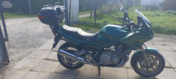 Ямаха XJ 900S 1995 в Каунас, объемом двигателя 0.00 л и пробегом 0 тыс. км за 1000 €, фото 3 на AUTOMOTO.COM.LV