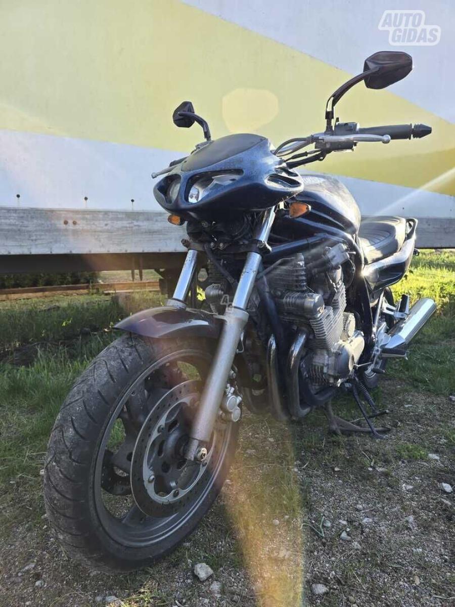 Ямаха XJ 900S 1999 в Каунас, объемом двигателя 0.00 л и пробегом 0 тыс. км за 1250 €, фото 1 на AUTOMOTO.COM.LV