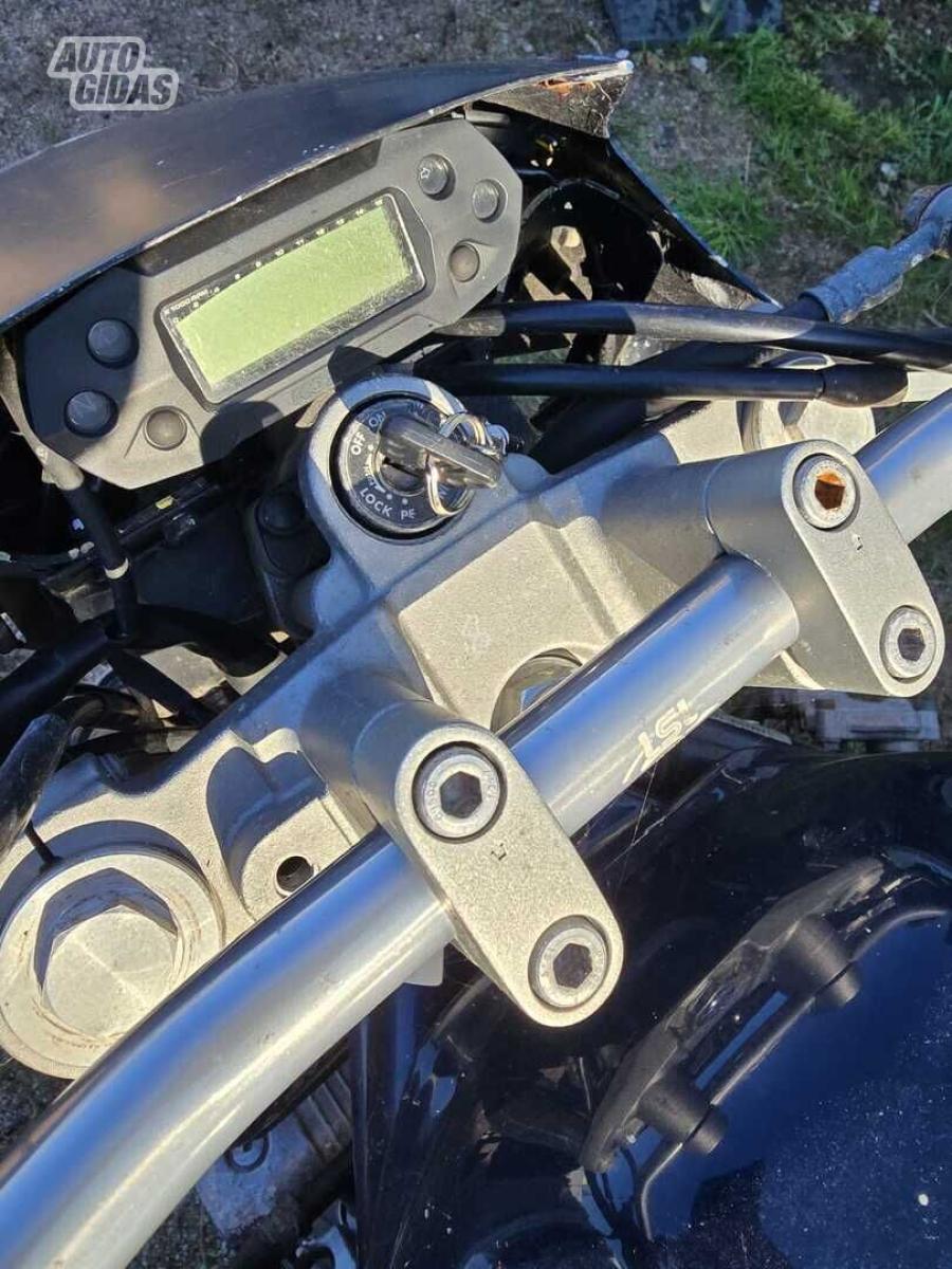 Ямаха XJ 900S 1999 в Каунас, объемом двигателя 0.00 л и пробегом 0 тыс. км за 1250 €, фото 5 на AUTOMOTO.COM.LV