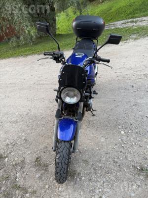 Yamaha XJ 900S 1999 Cēsis, ar dzinēja tilpumu 0.90 L un nobraukumu 0 tūkst. km par 2099 €, foto 5 vietnē AUTOMOTO.COM.LV