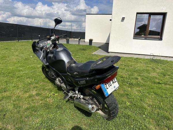 Yamaha XJ 900S 1999 Šalčininkai vietnē Yamaha XJ 900S 1999 Šalčininkai, ar dzinēja tilpumu 0.90 L un nobraukumu 59 tūkst. km par 1399 €, foto 5 vietnē AUTOMOTO.COM.LV