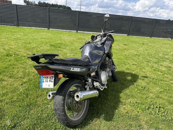Yamaha XJ 900S 1999 Šalčininkai vietnē Yamaha XJ 900S 1999 Šalčininkai, ar dzinēja tilpumu 0.90 L un nobraukumu 59 tūkst. km par 1399 €, foto 6 vietnē AUTOMOTO.COM.LV