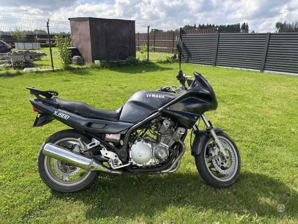 Yamaha XJ 900S 1999 Šalčininkai vietnē Yamaha XJ 900S 1999 Šalčininkai, ar dzinēja tilpumu 0.90 L un nobraukumu 59 tūkst. km par 1399 €, foto 7 vietnē AUTOMOTO.COM.LV