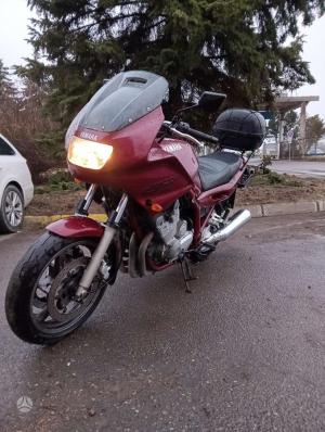 Yamaha XJ 900S 2000 Klaipėda, ar dzinēja tilpumu 0.90 L un nobraukumu 50 tūkst. km par 1200 €, foto 4 vietnē AUTOMOTO.COM.LV