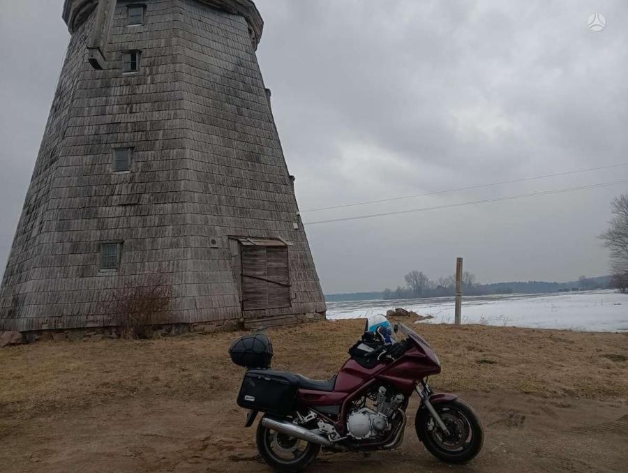 Yamaha XJ 900S 2000 Klaipėda, ar dzinēja tilpumu 0.90 L un nobraukumu 50 tūkst. km par 1200 €, foto 6 vietnē AUTOMOTO.COM.LV