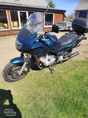 Yamaha XJ 900S 2001 Telšiai, ar dzinēja tilpumu 0.90 L un nobraukumu 97 tūkst. km par 1350 €, foto  vietnē AUTOMOTO.COM.LV
