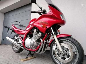Yamaha XJ 900S 2005 Klaipėda, ar dzinēja tilpumu 0.90 L un nobraukumu 25 tūkst. km par 1400 €, foto  vietnē AUTOMOTO.COM.LV