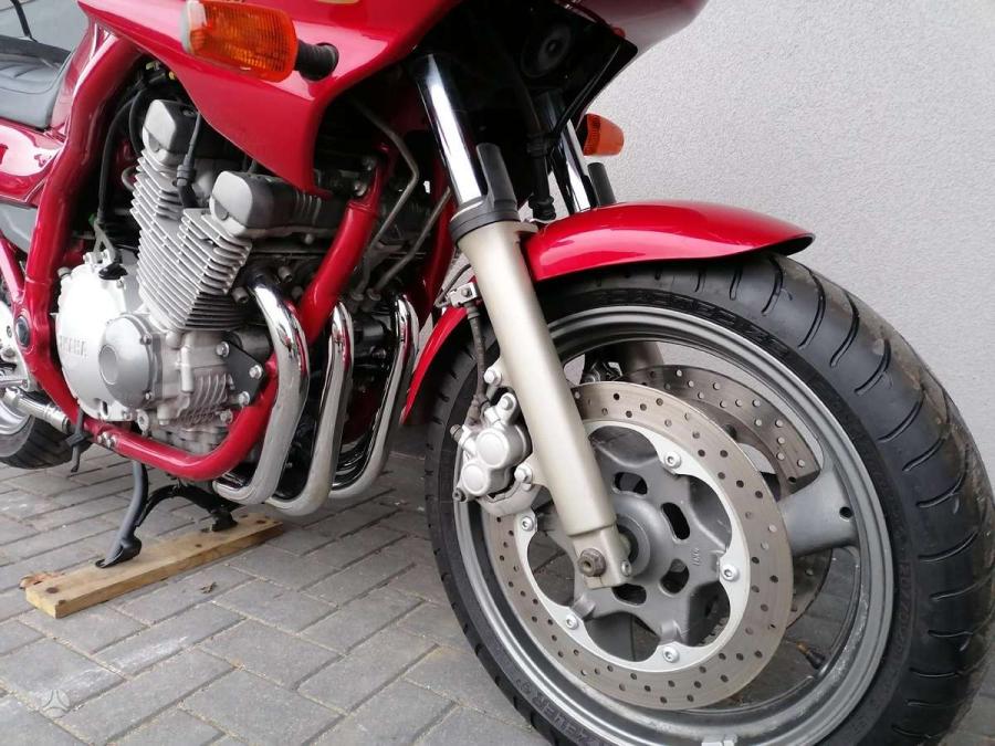 Yamaha XJ 900S 2005 Klaipėda, ar dzinēja tilpumu 0.90 L un nobraukumu 25 tūkst. km par 1400 €, foto 7 vietnē AUTOMOTO.COM.LV