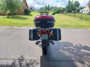 Red Yamaha XJ 900S 1996 in Kedainiai, with an engine capacity of 0.90 L and mileage of 42 thousand km for 2150 €, photo 4 on AUTOMOTO.COM.LV