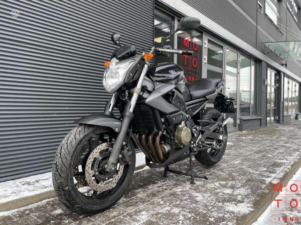 Black Yamaha XJ 2009 in Riga, with an engine capacity of 0.60 L and mileage of 18 thousand km for 3799 €, photo 1 on AUTOMOTO.COM.LV