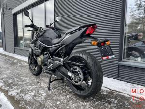 Melns Yamaha XJ 2009 Rīga, ar dzinēja tilpumu 0.60 L un nobraukumu 18 tūkst. km par 3799 €, foto 3 vietnē AUTOMOTO.COM.LV