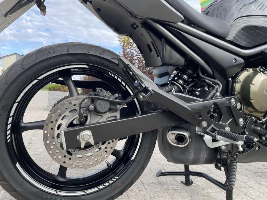 Black Yamaha XJ 2009 in Klaipeda, with an engine capacity of 0.60 L and mileage of 25 thousand km for 3700 €, photo 15 on AUTOMOTO.COM.LV