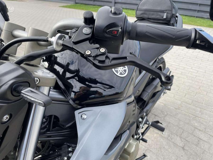 Black Yamaha XJ 2009 in Klaipeda, with an engine capacity of 0.60 L and mileage of 25 thousand km for 3700 €, photo 24 on AUTOMOTO.COM.LV