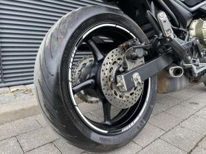 Black Yamaha XJ 2010 in Riga, with an engine capacity of 0.60 L and mileage of 42 thousand km for 3499 €, photo 13 on AUTOMOTO.COM.LV