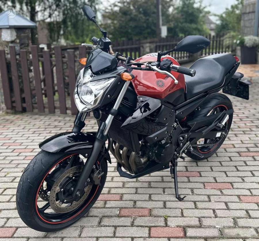 Melns Yamaha XJ 2012 Telšiai, ar dzinēja tilpumu 0.60 L un nobraukumu 28 tūkst. km par 2850 €, foto 5 vietnē AUTOMOTO.COM.LV