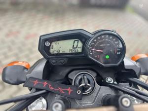 Melns Yamaha XJ 2012 Telšiai, ar dzinēja tilpumu 0.60 L un nobraukumu 28 tūkst. km par 2850 €, foto 8 vietnē AUTOMOTO.COM.LV