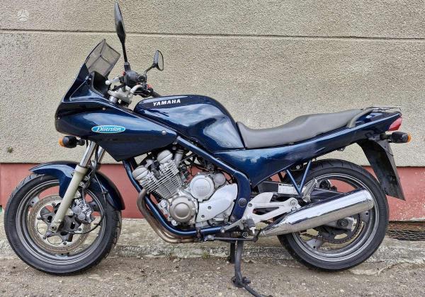 Green Yamaha XJ 1995 in Kaunas, with an engine capacity of 0.60 L and mileage of 36 thousand km for 1250 €, photo 1 on AUTOMOTO.COM.LV