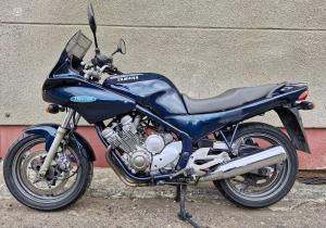 Green Yamaha XJ 1995 in Kaunas, with an engine capacity of 0.60 L and mileage of 36 thousand km for 1250 €, photo 1 on AUTOMOTO.COM.LV