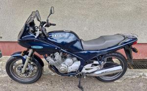 Green Yamaha XJ 1995 in Kaunas, with an engine capacity of 0.60 L and mileage of 36 thousand km for 1250 €, photo 3 on AUTOMOTO.COM.LV