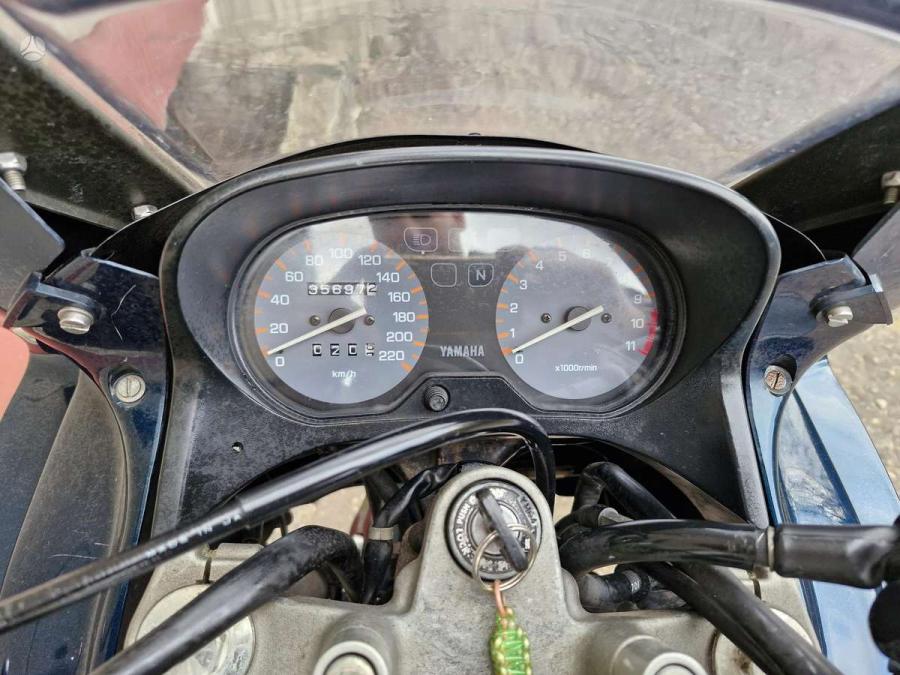 Green Yamaha XJ 1995 in Kaunas, with an engine capacity of 0.60 L and mileage of 36 thousand km for 1250 €, photo 10 on AUTOMOTO.COM.LV