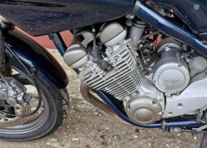 Green Yamaha XJ 1995 in Kaunas, with an engine capacity of 0.60 L and mileage of 36 thousand km for 1250 €, photo 11 on AUTOMOTO.COM.LV