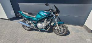 Green Yamaha XJ 1996 in Vilnius, with an engine capacity of 0.90 L and mileage of 47 thousand km for 1650 €, photo  on AUTOMOTO.COM.LV