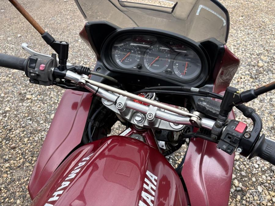 Yamaha XJ 1998 Kelmė, ar dzinēja tilpumu 0.90 L un nobraukumu 62 tūkst. km par 765 €, foto 16 vietnē AUTOMOTO.COM.LV