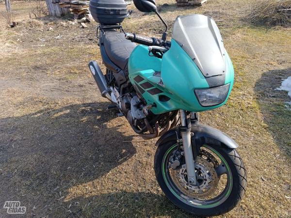 Yamaha XJ 1999 in Lazdijai, with an engine capacity of 0.00 L and mileage of 0 thousand km for 600 €, photo 2 on AUTOMOTO.COM.LV