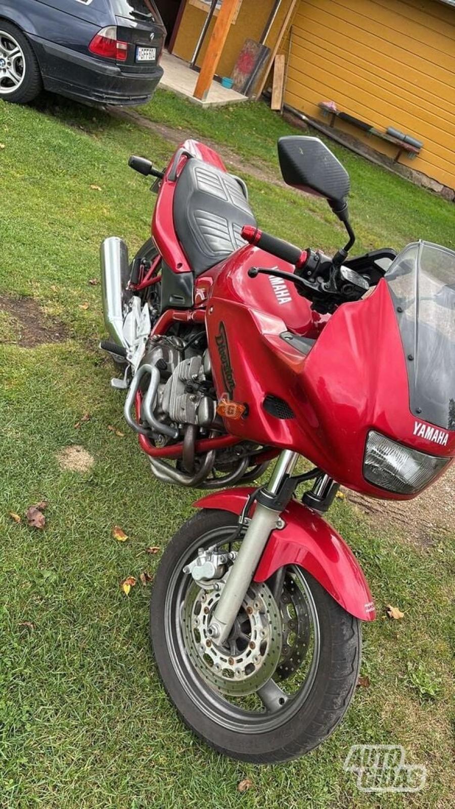 Red Yamaha XJ 2001 in Utena, with an engine capacity of 0.60 L and mileage of 71 thousand km for 950 €, photo 3 on AUTOMOTO.COM.LV