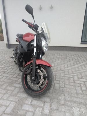 Sarkans Yamaha XJ 2012 Viļņa, ar dzinēja tilpumu 0.60 L un nobraukumu 28 tūkst. km par 2800 €, foto 2 vietnē AUTOMOTO.COM.LV