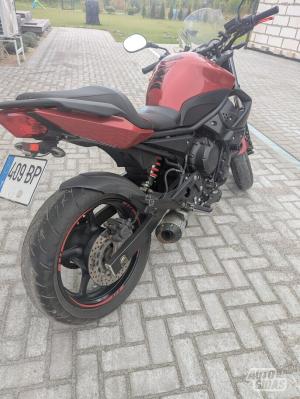 Sarkans Yamaha XJ 2012 Viļņa, ar dzinēja tilpumu 0.60 L un nobraukumu 28 tūkst. km par 2800 €, foto 5 vietnē AUTOMOTO.COM.LV