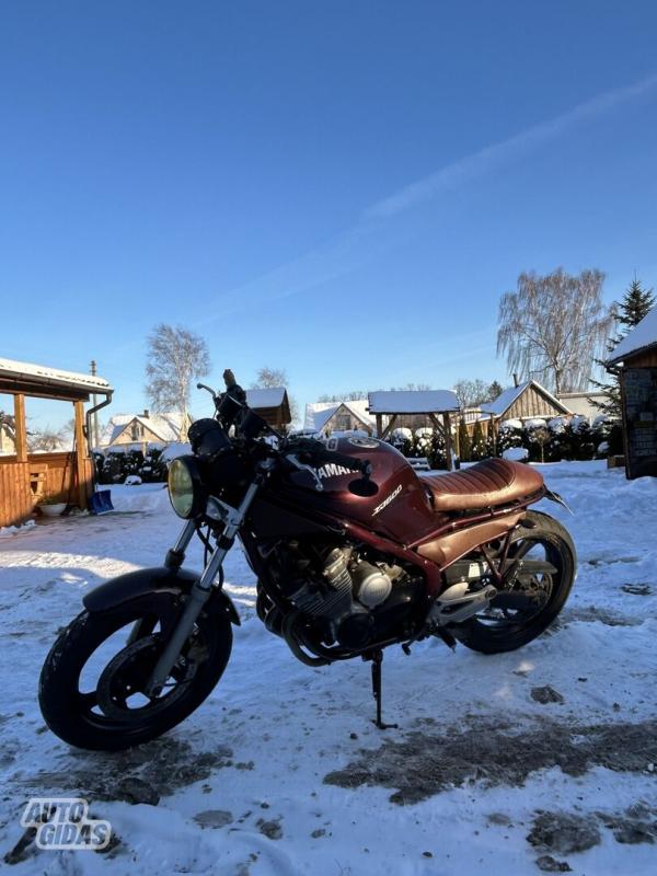 Violets Yamaha XJ 1993 Panevēža, ar dzinēja tilpumu 0.60 L un nobraukumu 0 tūkst. km par 900 €, foto 1 vietnē AUTOMOTO.COM.LV