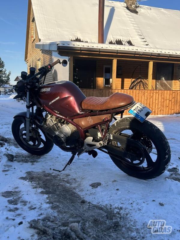 Violets Yamaha XJ 1993 Panevēža, ar dzinēja tilpumu 0.60 L un nobraukumu 0 tūkst. km par 900 €, foto 5 vietnē AUTOMOTO.COM.LV