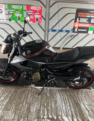 Melns Yamaha XJ6 2009 Tauragė, ar dzinēja tilpumu 0.00 L un nobraukumu 29 tūkst. km par 3200 €, foto 4 vietnē AUTOMOTO.COM.LV