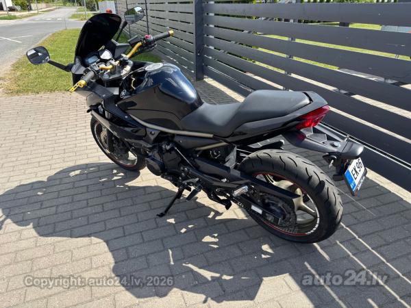 Melns Yamaha XJ6 2009 Saue, ar dzinēja tilpumu 0.60 L un nobraukumu 40 tūkst. km par 2990 €, foto 2 vietnē AUTOMOTO.COM.LV