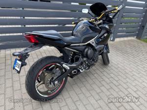 Черный Ямаха XJ6 2009 в Сауэ, объемом двигателя 0.60 л и пробегом 40 тыс. км за 2990 €, фото 5 на AUTOMOTO.COM.LV