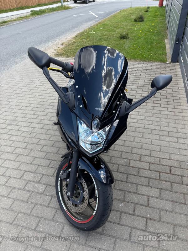 Melns Yamaha XJ6 2009 Saue, ar dzinēja tilpumu 0.60 L un nobraukumu 40 tūkst. km par 2990 €, foto 6 vietnē AUTOMOTO.COM.LV