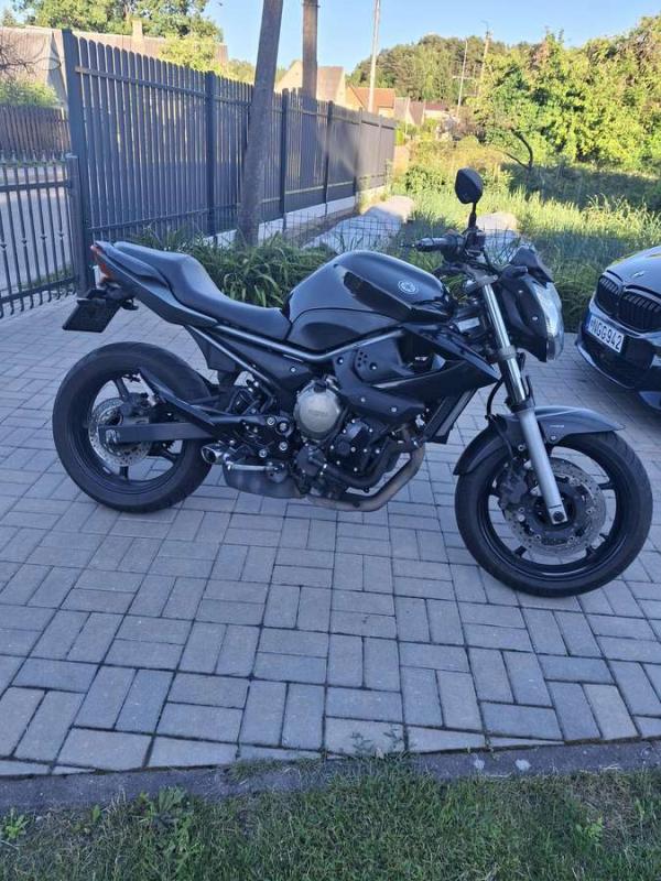 Melns Yamaha XJ6 2009 Anykščiai, ar dzinēja tilpumu 0.60 L un nobraukumu 31 tūkst. km par 2200 €, foto 5 vietnē AUTOMOTO.COM.LV