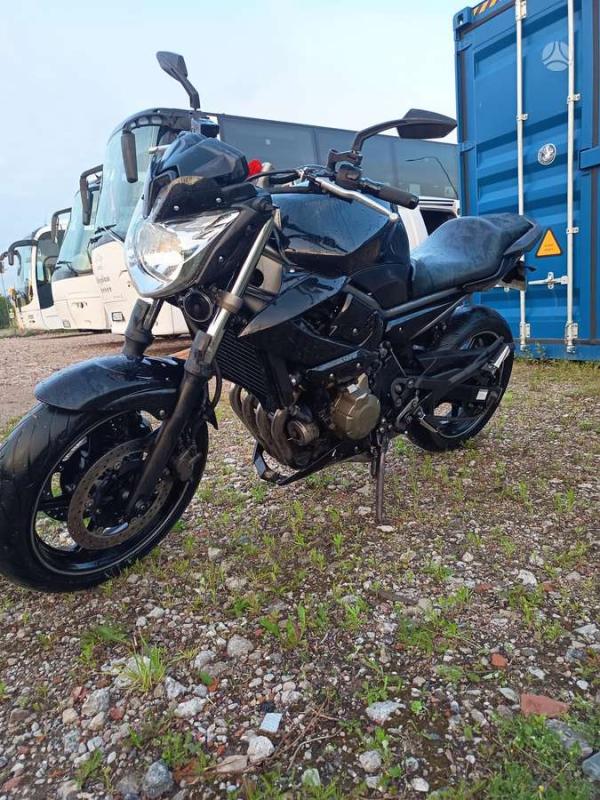 Black Yamaha XJ6 2009 in Kaunas, with an engine capacity of 0.60 L and mileage of 60 thousand km for 2150 €, photo 4 on AUTOMOTO.COM.LV