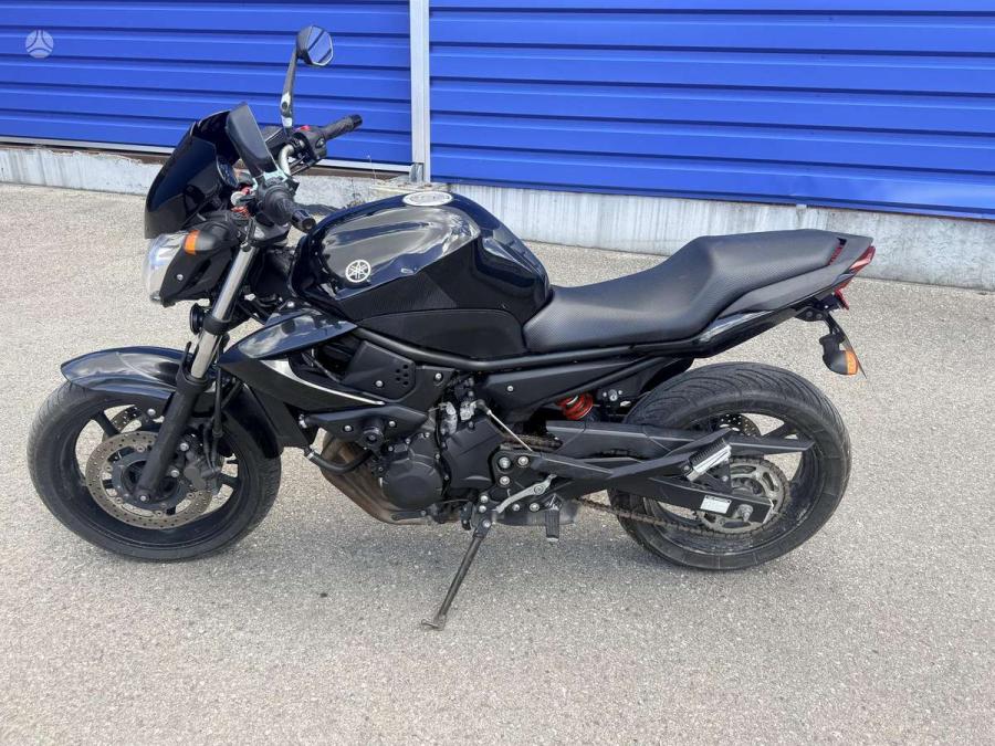 Черный Ямаха XJ6 2011 в Каунас, объемом двигателя 0.60 л и пробегом 23 тыс. км за 3999 €, фото 1 на AUTOMOTO.COM.LV