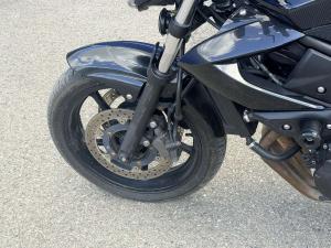 Черный Ямаха XJ6 2011 в Каунас, объемом двигателя 0.60 л и пробегом 23 тыс. км за 3999 €, фото 7 на AUTOMOTO.COM.LV